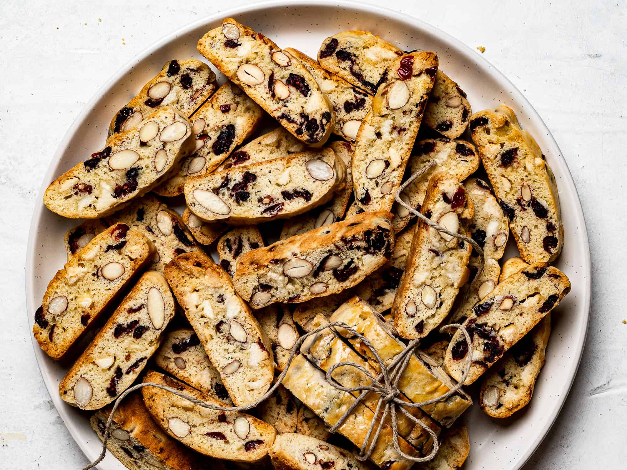 White Chocolate Cranberry Almond Biscotti - Sandra Valvassori