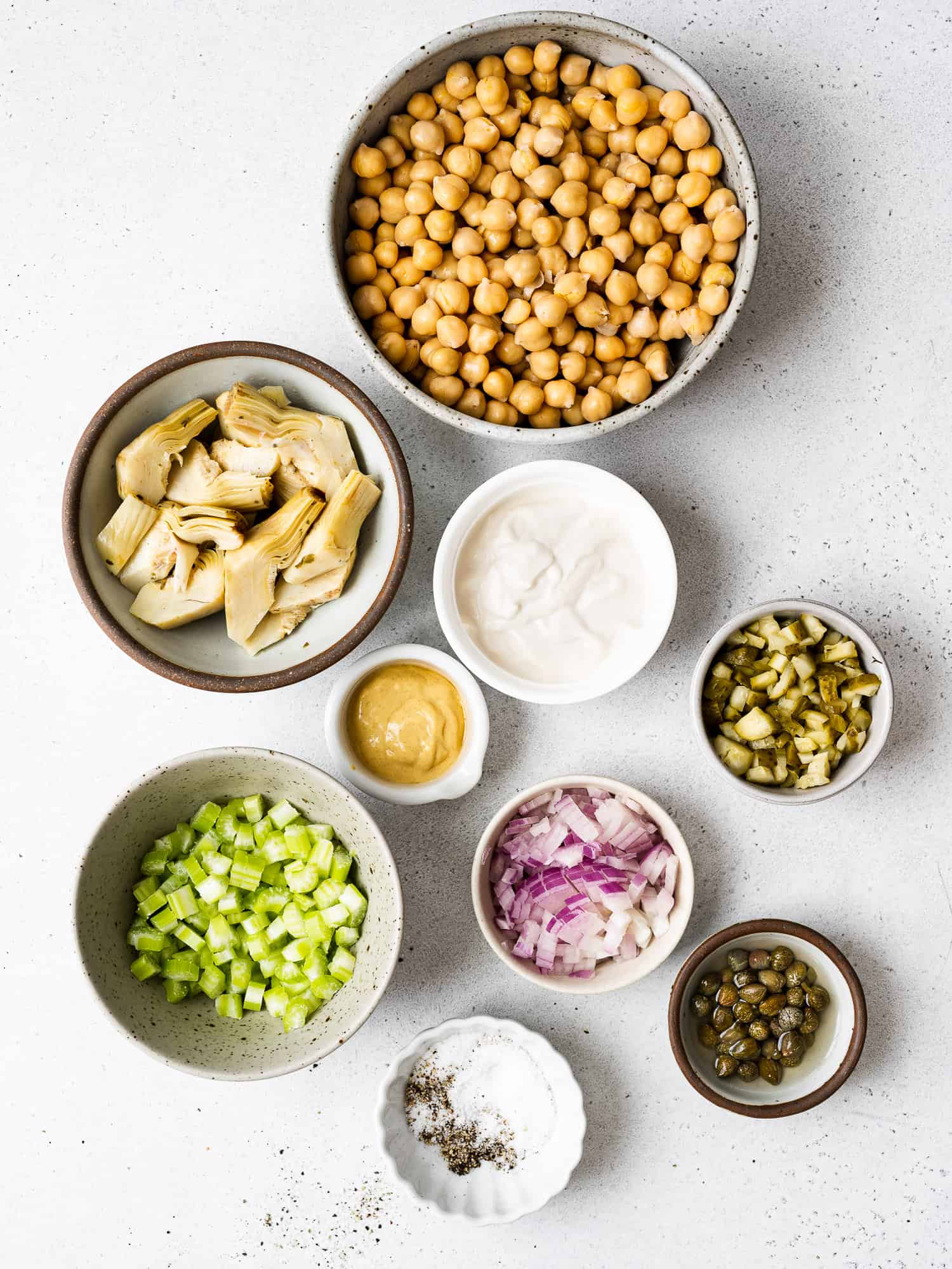 Chickpea Salad Sandwich - Sandra Valvassori