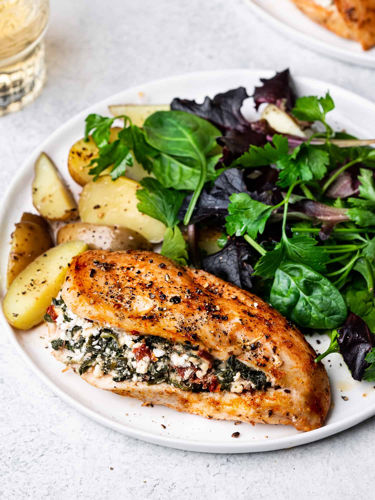 Spinach and Feta Stuffed Chicken - Sandra Valvassori