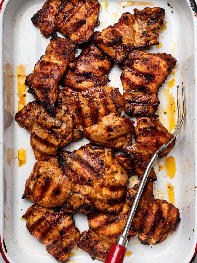 Peruvian-Style Chicken with Green Sauce (Aji Verde) - Sandra Valvassori